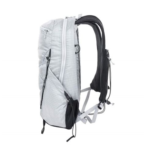 Рюкзак Arcteryx AERIOS 15 BACKPACK, Pixel в Москве по цене 26000 руб ...