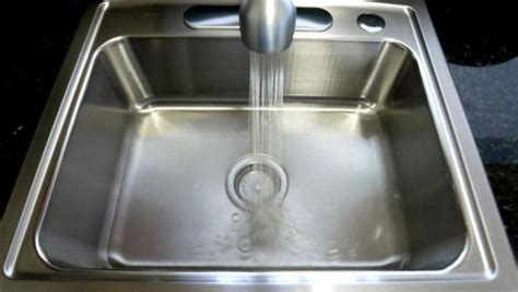 Питейната вода ще бъде спряна в к с „Славейков“ заради ремонти