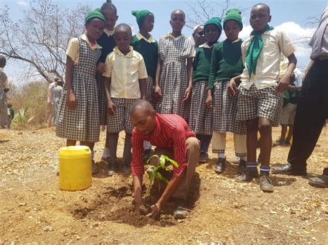 William Ngumbau On Linkedin Just Donated Fruit Trees To Each Class In