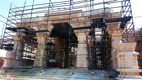 तेजी से आकार ले रहा राम मंदिर देखें दिव्य और भव्य तस्वीरें