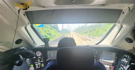 코레일 차세대 고속열차 타보니…출발 10분 만에 ‘시속 300㎞ 돌파