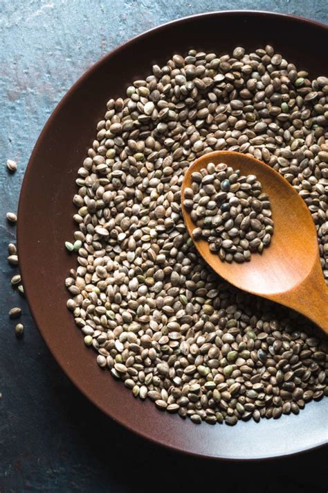 HEMP SEEDS Fowanaturals