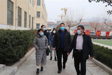 市专家组对沂源县“十三五”规划终期评估结核病防控工作实施状况专题调查进行督导防治