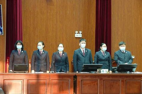 又一黑老大伏法 盘踞河池金城江南桥一带为非作恶，岑福兴等35人涉黑案一审宣判 搜狐大视野 搜狐新闻
