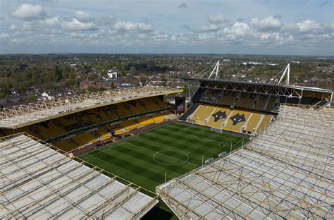 Top 10 Hotels Near Molineux For Wolverhampton Wanderers Fans