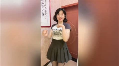 少妇~小秘在办公室扭一扭 2 Youtube