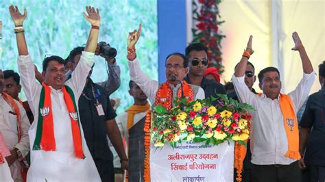 Mp Elections 2023 फिर सरकार बनी तो हर परिवार के एक सदस्य को देंगे