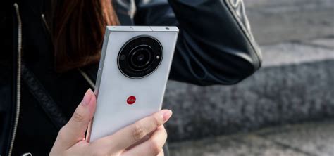 Leica Perkenalkan Leitz Phone 2 Smartphone Dengan Kamera 472 Mp Cmos