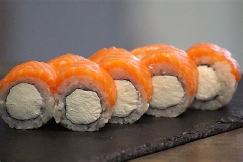 Філадельфія з доставкою Кривий Ріг - Суші Уші Sushi Ushi