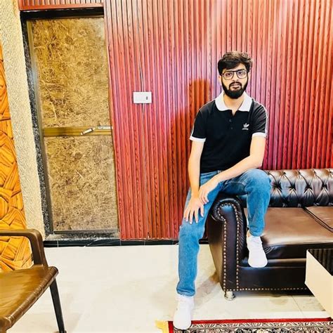 Moin Khan Moin Khan2786 • Threads Say More