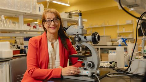 Dr Gerlinde Metz Named A Canadian Academy Of Health Sciences Fellow