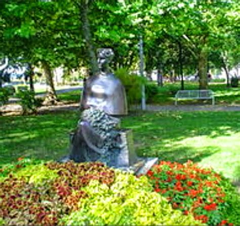 Slavonski Brod Je Divan GRAD NA RIJECI SAVI GRAD SLAVONSKI BROD GRAD NA RIJECI SAVI
