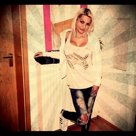 TW Pornstars Sandy226 Twitter 11 25 PM 5 Nov 2014