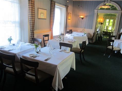 Tyddyn Llan Restaurant Review 2011 June Corwen British Cuisine Food