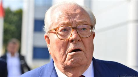 Eu Parliament Strips Jean Marie Le Pen Of Immunity Dw 10252016