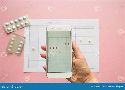 Ciclo Menstrual Calendario Para El Mes Con Las Marcas Y Una Aplicaci N