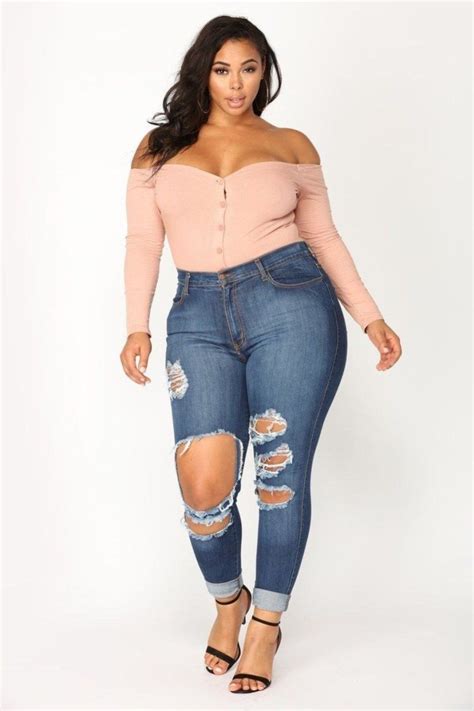 How To Wear Distressed Jeans For Women Plus Size 65 Plus Size Outfits