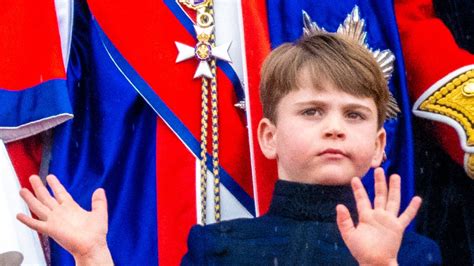 Princ Luj Grimasama Ukrade šou Na Svakom Događaju Ženars