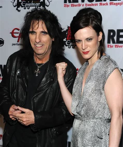 Who Is Alice Coopers Son Age Height Weight Career Net Worth And More