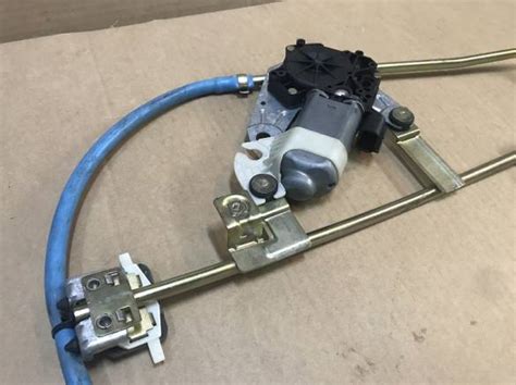 TEMPRA TİPO SOL ARKA KAPI CAM KRİKOSU ELEKTRİKLİ