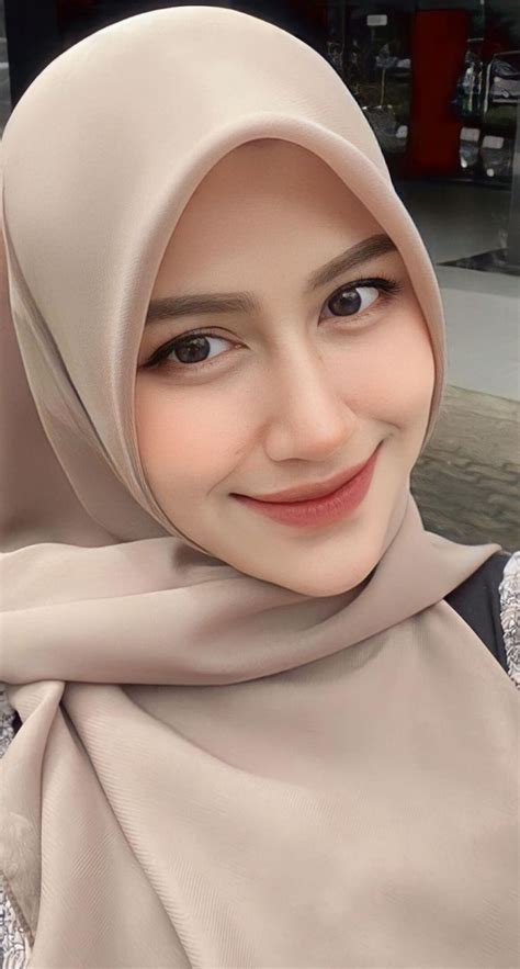 Pin Oleh Edwin Di My Saves Wanita Kemeja Wanita Gaya Hijab