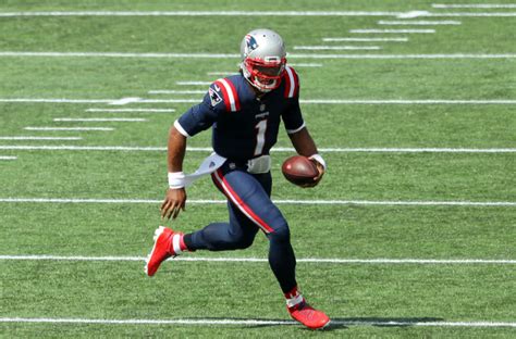 Patriots Watch Cam Newton Score First Td As New Englands Qb