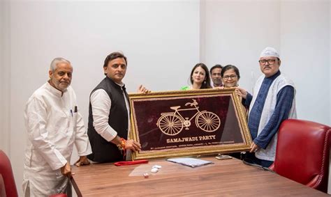Samajwadi Party To Begin Cycle Yatra From Ghazipur Today India Tv