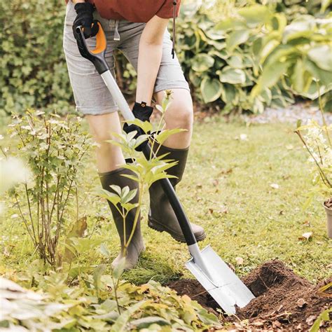 Xact Gärtnerspaten rund | Fiskars