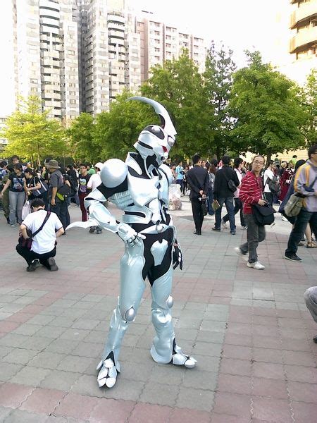 David Hayter As Sean Barker In Guyver Dark Hero Live Action Artofit