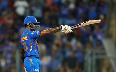 IPL 2024 Funniest Memes From MI Vs RCB Match 25