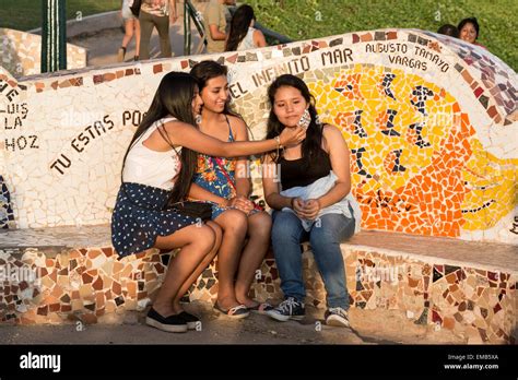 Voir Femmes Qui Font L Amour Banque De Photographies Et Dimages Haute R Solution Alamy