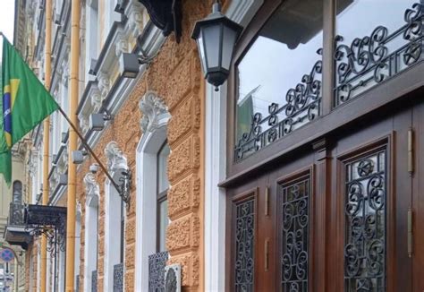 Мультимедийное и интерактивное оборудование Центр проекционных