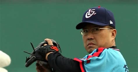 최동원 21년만에 롯데유니폼