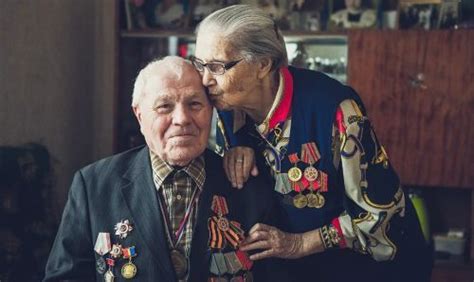 Как найти участника ветерана ВОВ по фамилии имени отчеству 15 способов сайтов для поиска