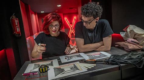 Este Sextudio De Barcelona Te Monta En Casa La Habitaci N Del Sexo