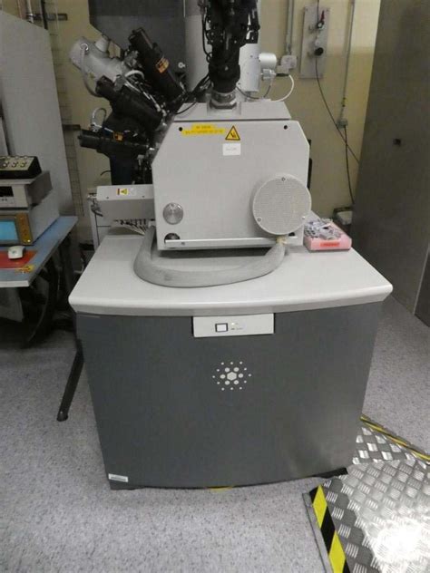 Fei Focused Ion Beam Scanning Electron Microscope Fib Sem Sem Used