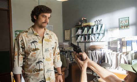 The Narcos Mexico Pablo Escobar Episode Highlights The Absurdities