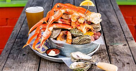 The 16 Best Restaurants In Charleston In 2022 PureWow