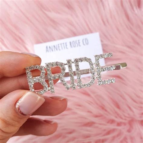 Заколка для невесты — цена 100 грн в каталоге Украшения для невесты Купить аксессуары по