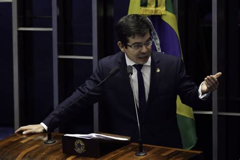 Pec De Transição Texto Final Deve Ser Apresentado Até Esta Terça 22