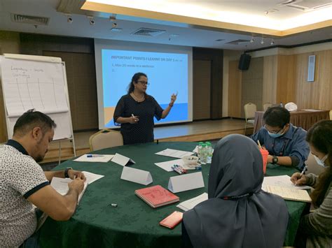 The Top 10 Ways To Improve Customer Loyalty Stratford Training