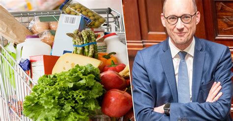 Wie Werkt Krijgt 835 Euro Extra Loon Van Minister Van Peteghem Maar De