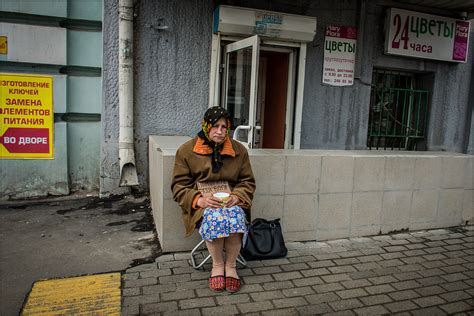 Women Sitting On Mens Faces Telegraph