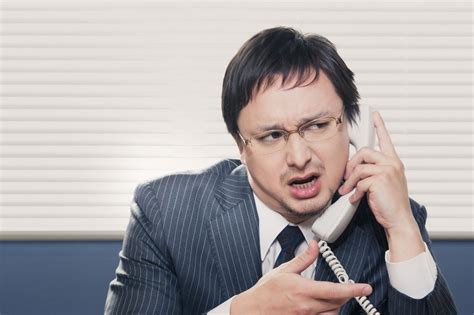 どれが電話の線？一般の従業員が注意すべき、電話機コードの取り扱い方 電話・ビジネスフォンのtsa