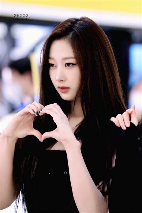 ʀɪɴ ♡ Giselle Day ¹⁰³⁰ On Twitter Rt Entermediaem 221118 에스파 지젤