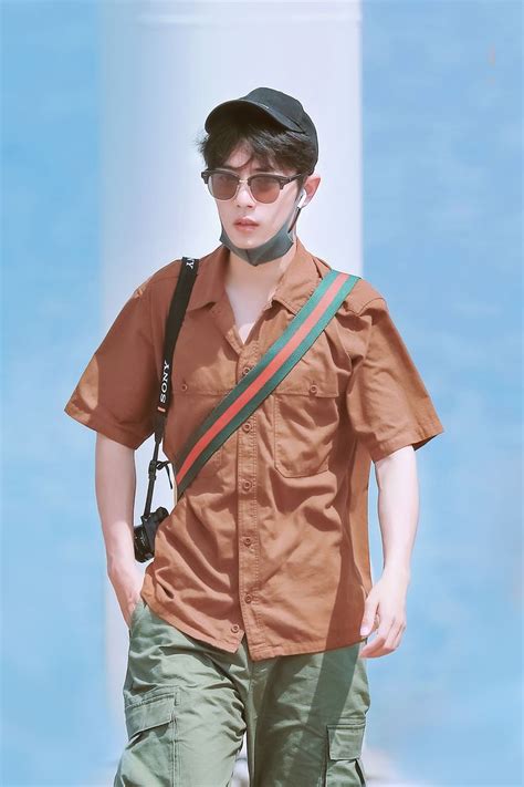 2019 08 07 Xiao Zhan In Abu Dhabi Rain Jacket Actors Windbreaker