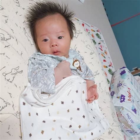 안소미 갓 태어난 귀염둥이 막내아들예쁜 첫째 딸행복해 헤럴드 Pop