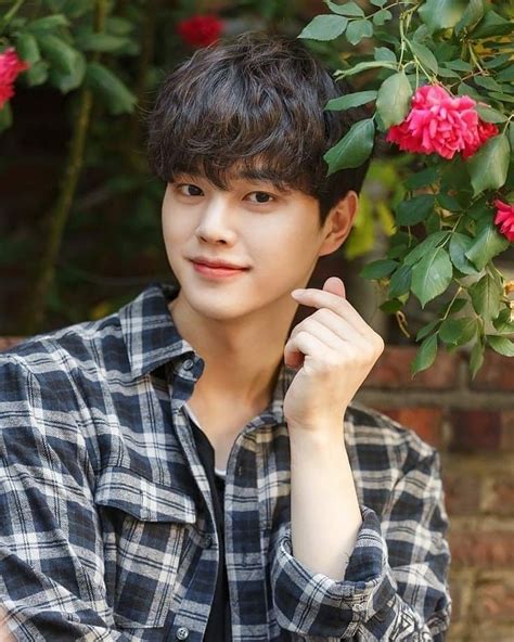 Korean Male Actors Actors Male Cute Actors Korean Celebrities Asian