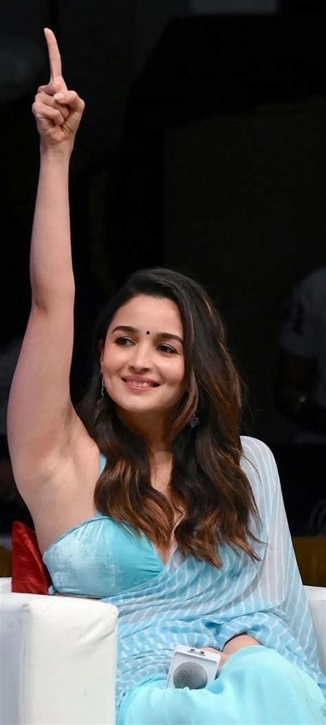 Mommy Alia Bhatt Milky Pits 🥵 💦 Rsupermodelindia