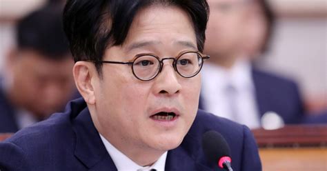이창수 중앙지검장 ‘김 여사 불기소 4시간 브리핑에 “자신있게 처리했기 때문”